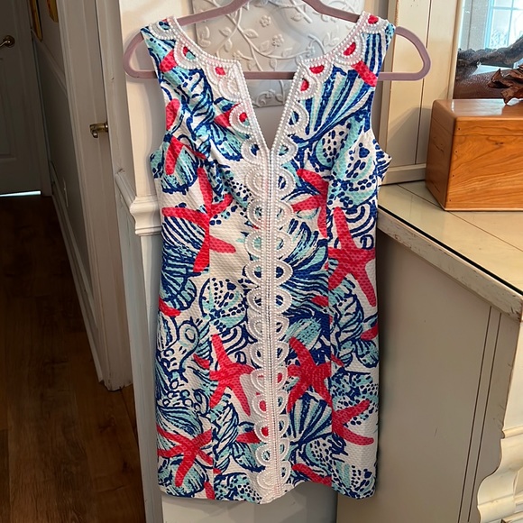 Lilly Pulitzer | Dresses | Lilly Pulitzer Janice Shift Dress Eeeuc ...